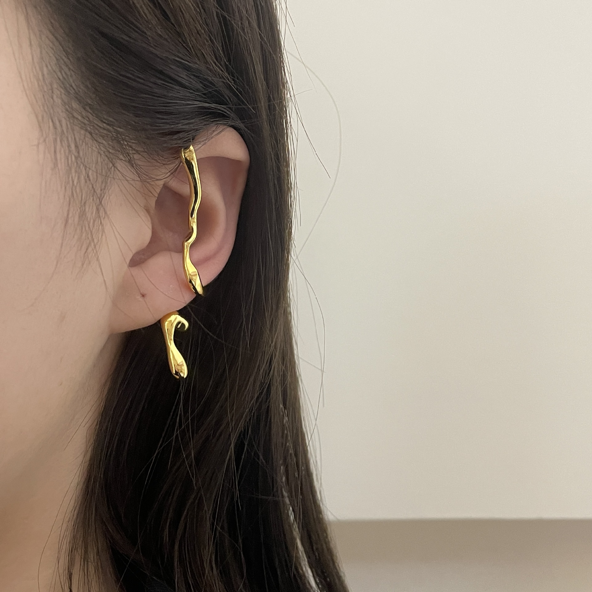 Retro Simple High-end Sensual Cold Wind Earrings - CJdropshipping