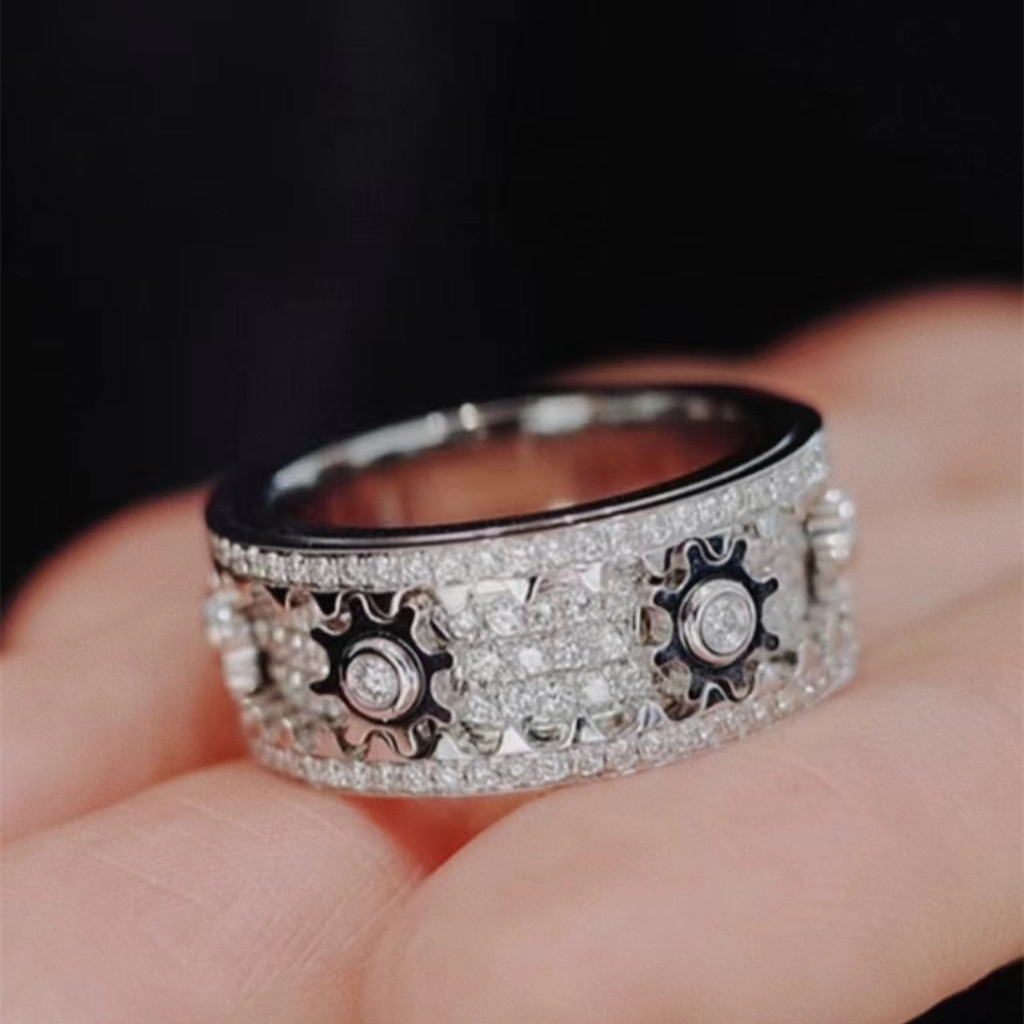 Ins European And American Titanium Steel Carving Inlaid Full Diamond ...