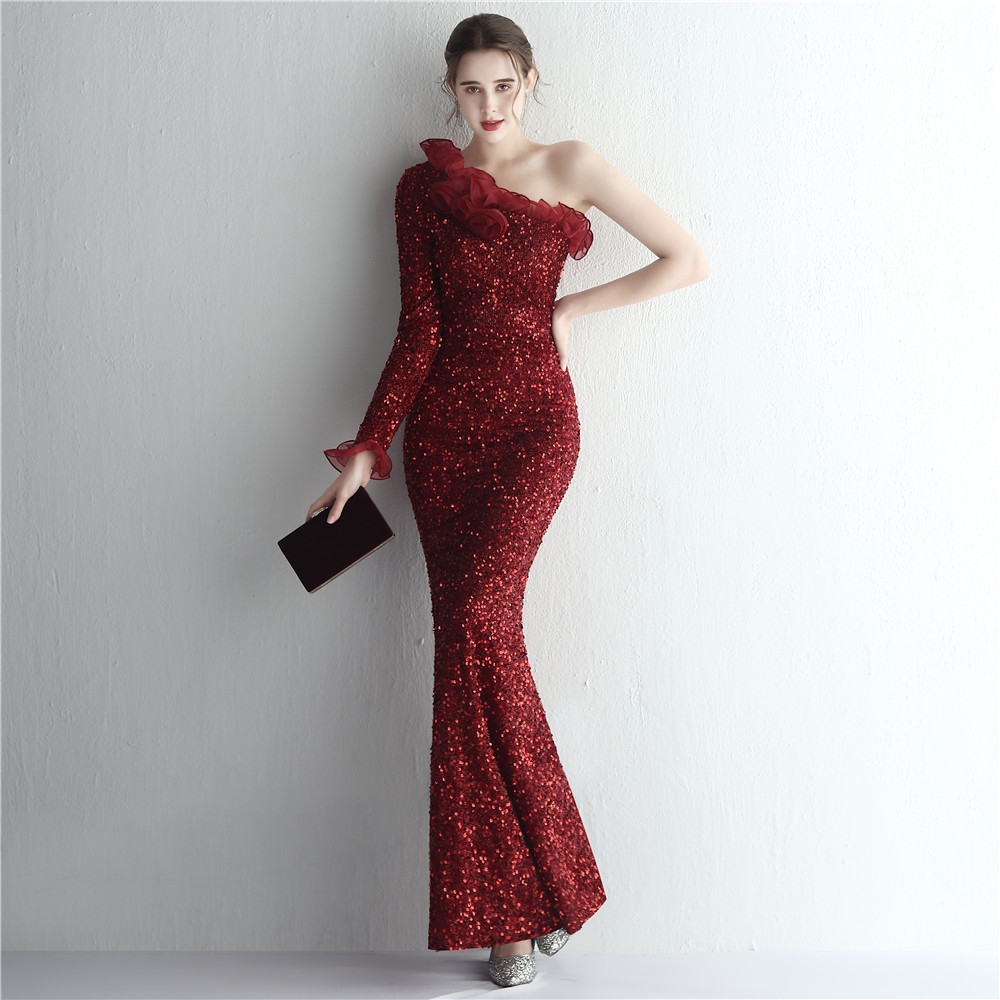 Temperament One-shoulder Long-sleeved Sequined Aura Queen Fishtail ...